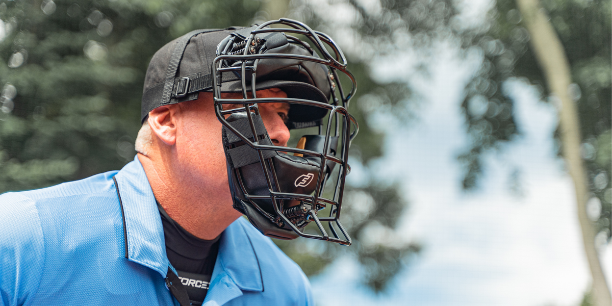 Umpire Masks, Traditional Defender Mask - Force3 – FORCE3 Direct